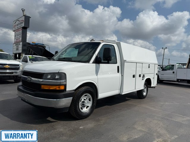 2019 Chevrolet Commercial Vans Curb Weight